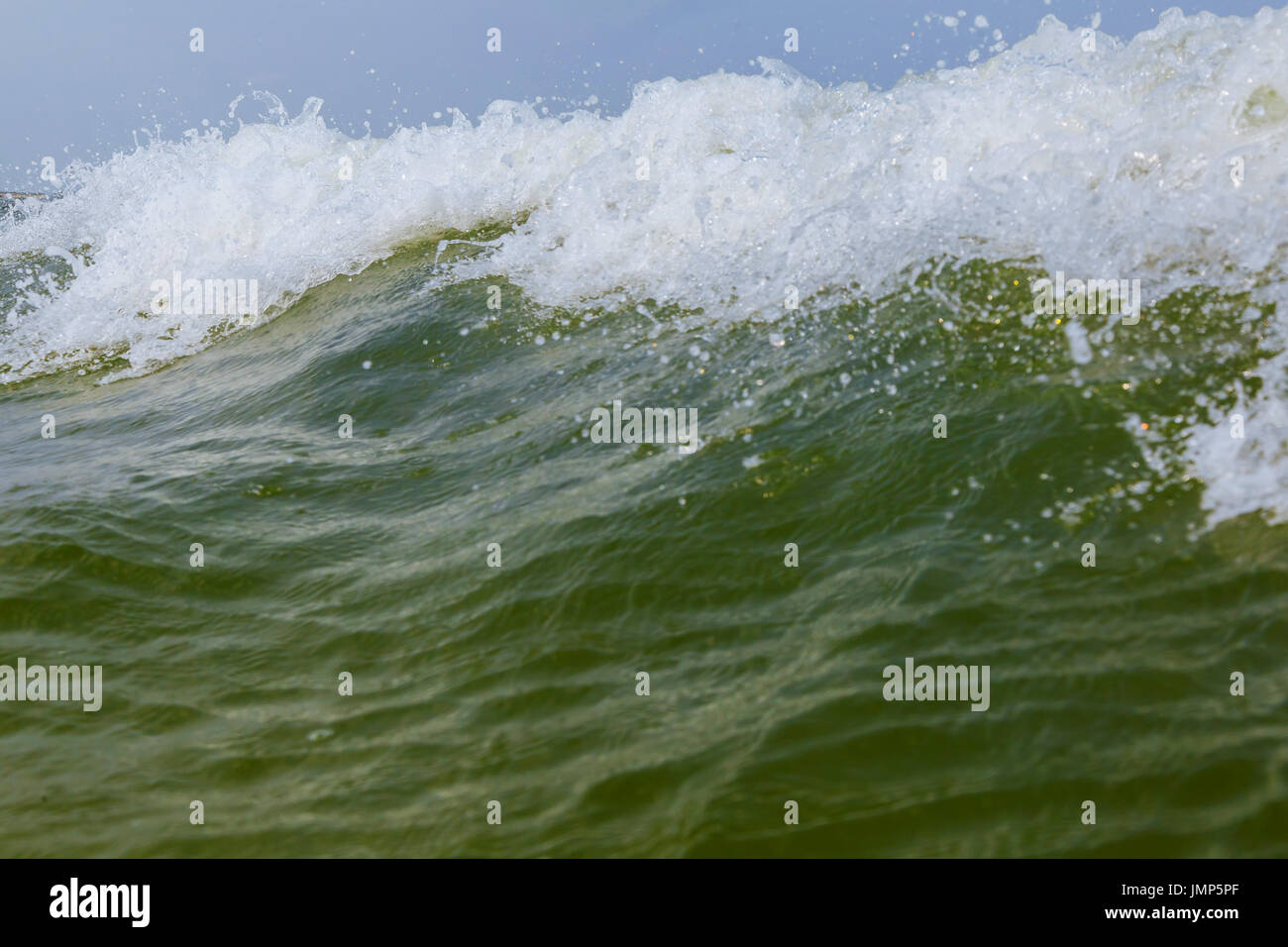 Great waves hi-res stock photography and images - Alamy
