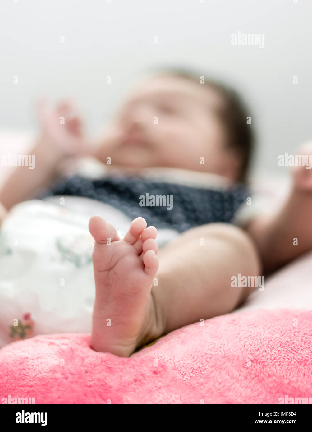 Babys growth hi-res stock photography and images - Alamy