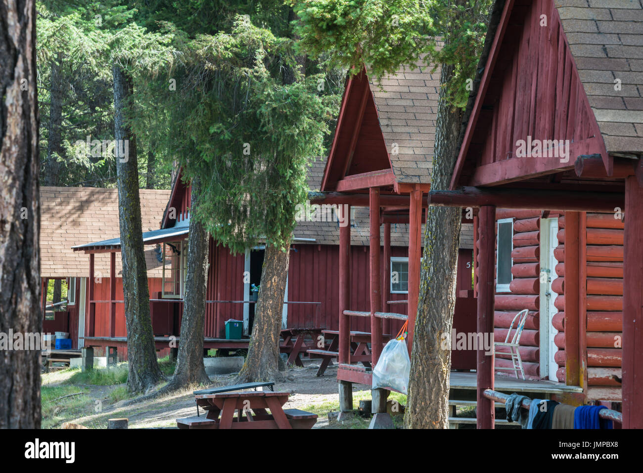 American camp log cabins hi-res stock photography and images - Alamy
