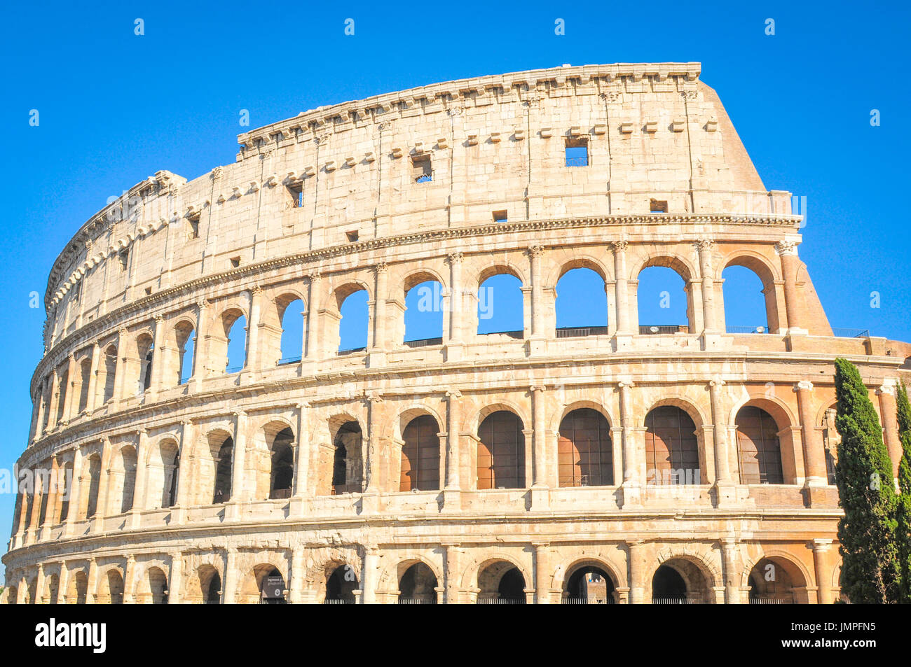 Architecture roman vestiges in rome hi-res stock photography and images ...