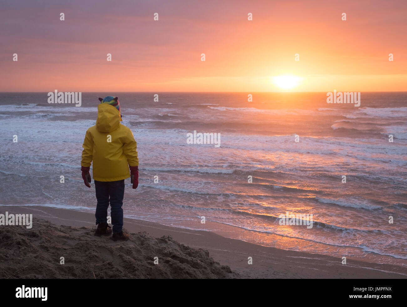 Oilskin jacket hi-res stock photography and images - Alamy
