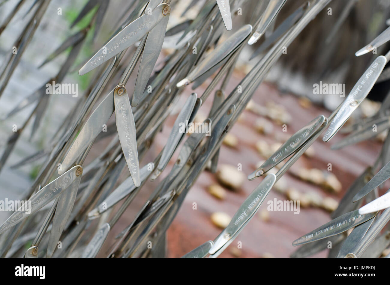Tree of life memorial hi-res stock photography and images - Alamy