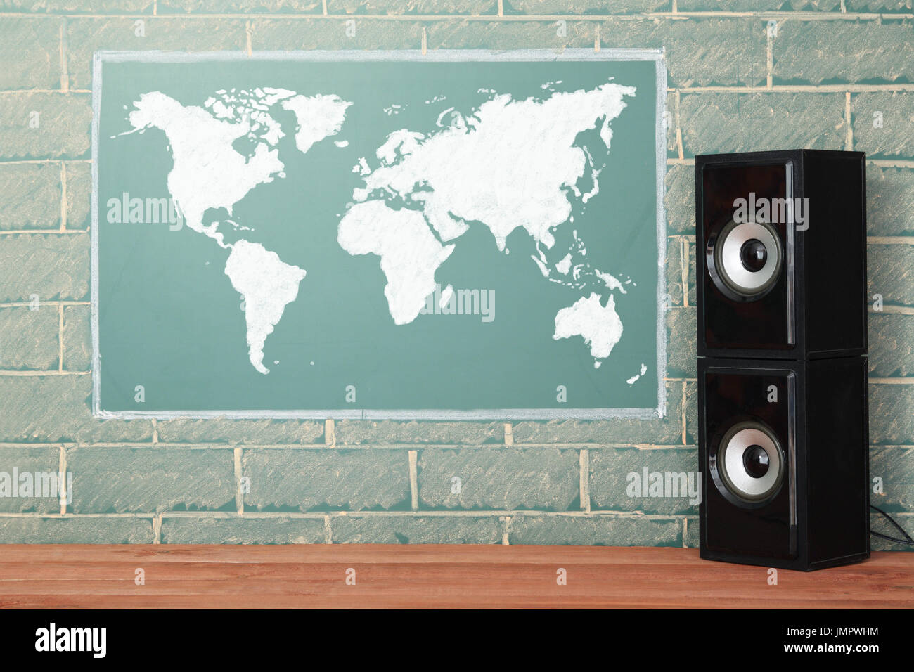 School wall map hi-res stock photography and images - Alamy
