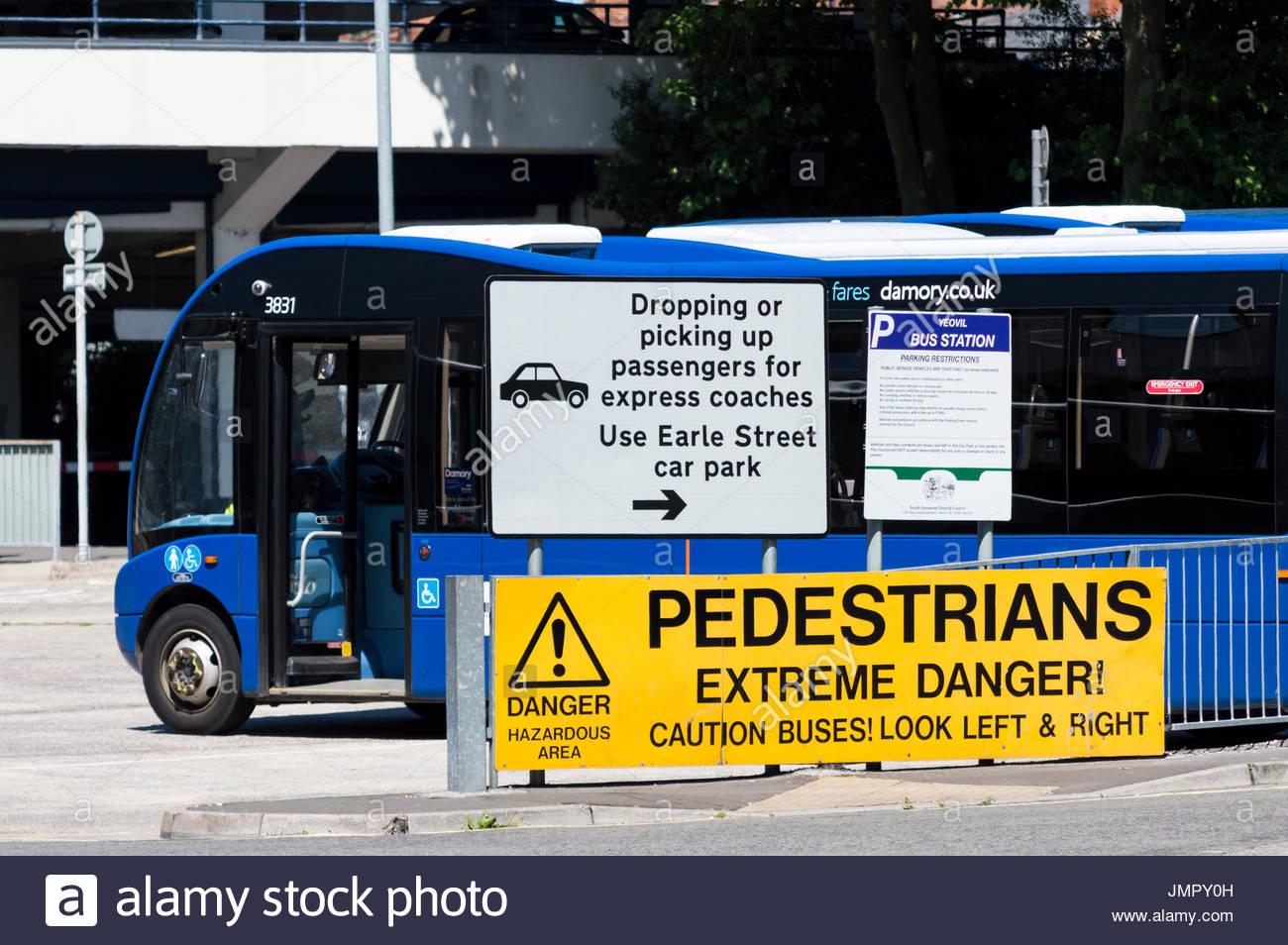 Danger Zone Sign Stock Photos & Danger Zone Sign Stock Images - Alamy