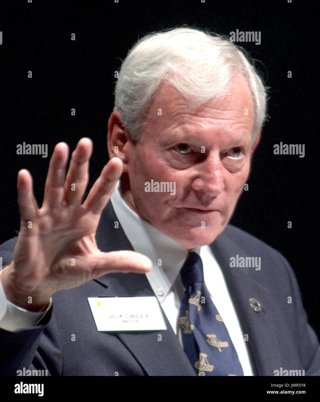 Air display director hi-res stock photography and images - Alamy