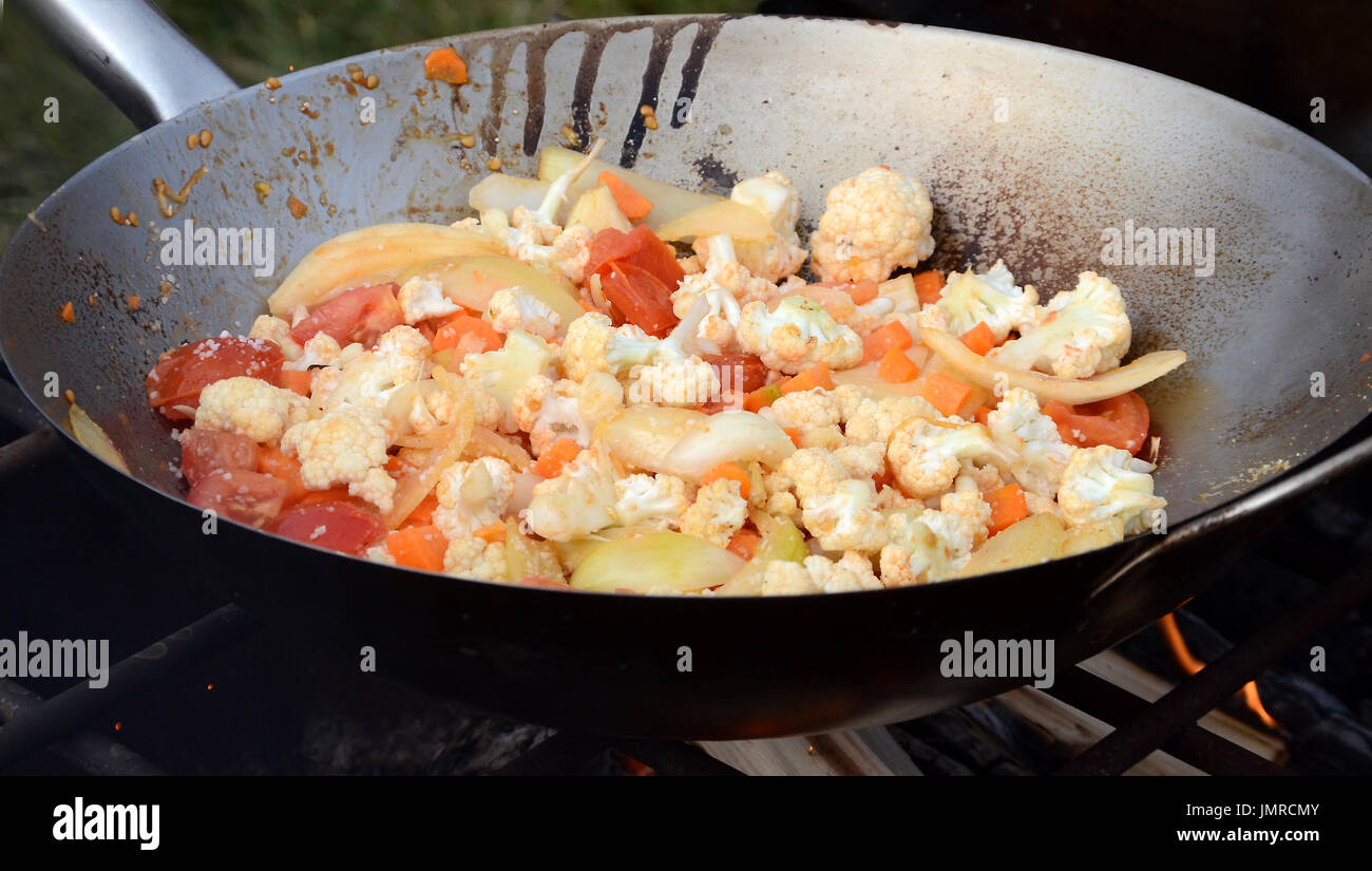 Food being cooked hi-res stock photography and images - Alamy