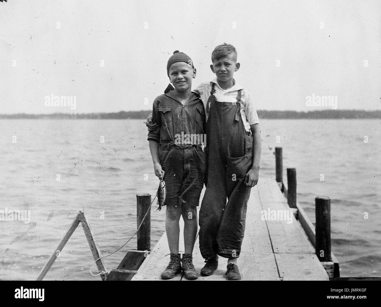 Ann Arbor, MI - FILE -- Gerald Ford (left) and his cousin Gardner James ...