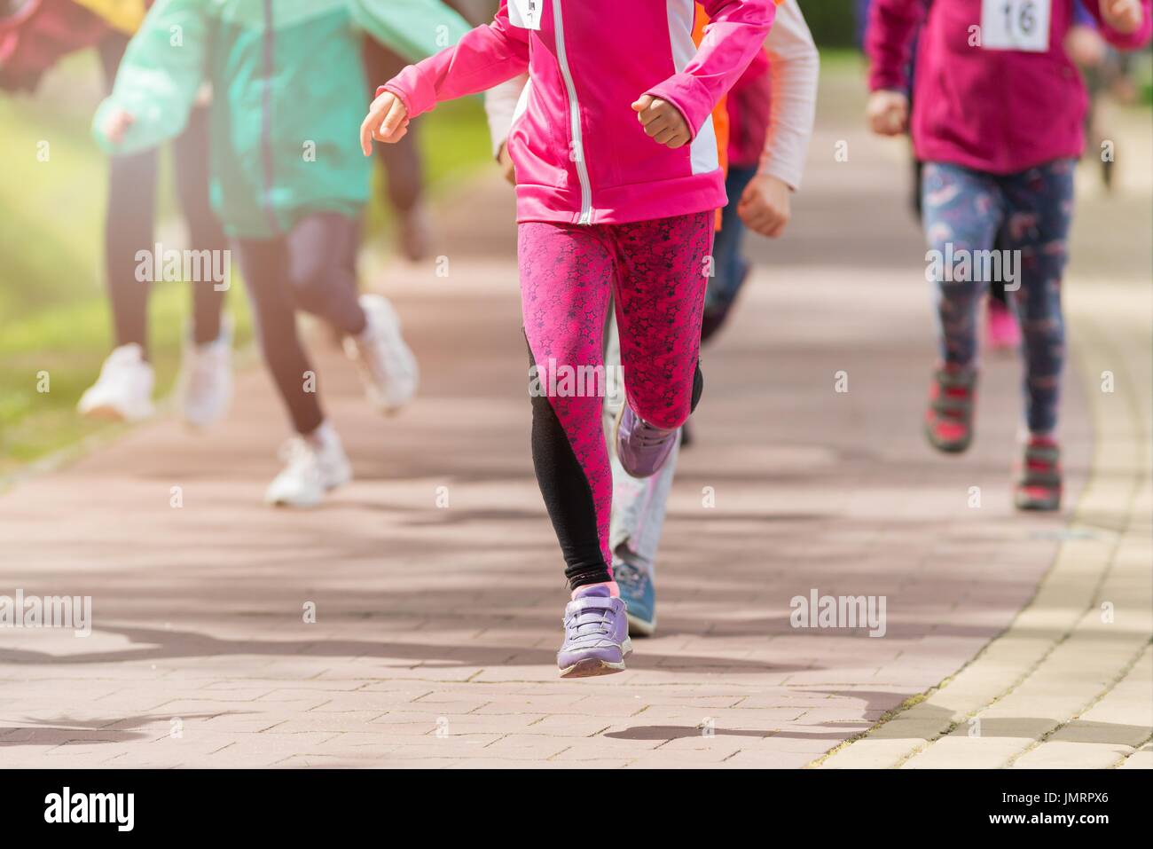 Children running race at school hi-res stock photography and images - Alamy