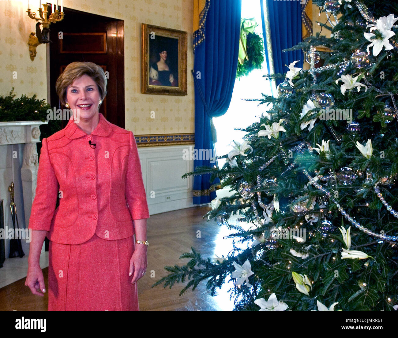 Washington, D.C. - November 30, 2005 -- First lady Laura Bush shows off ...