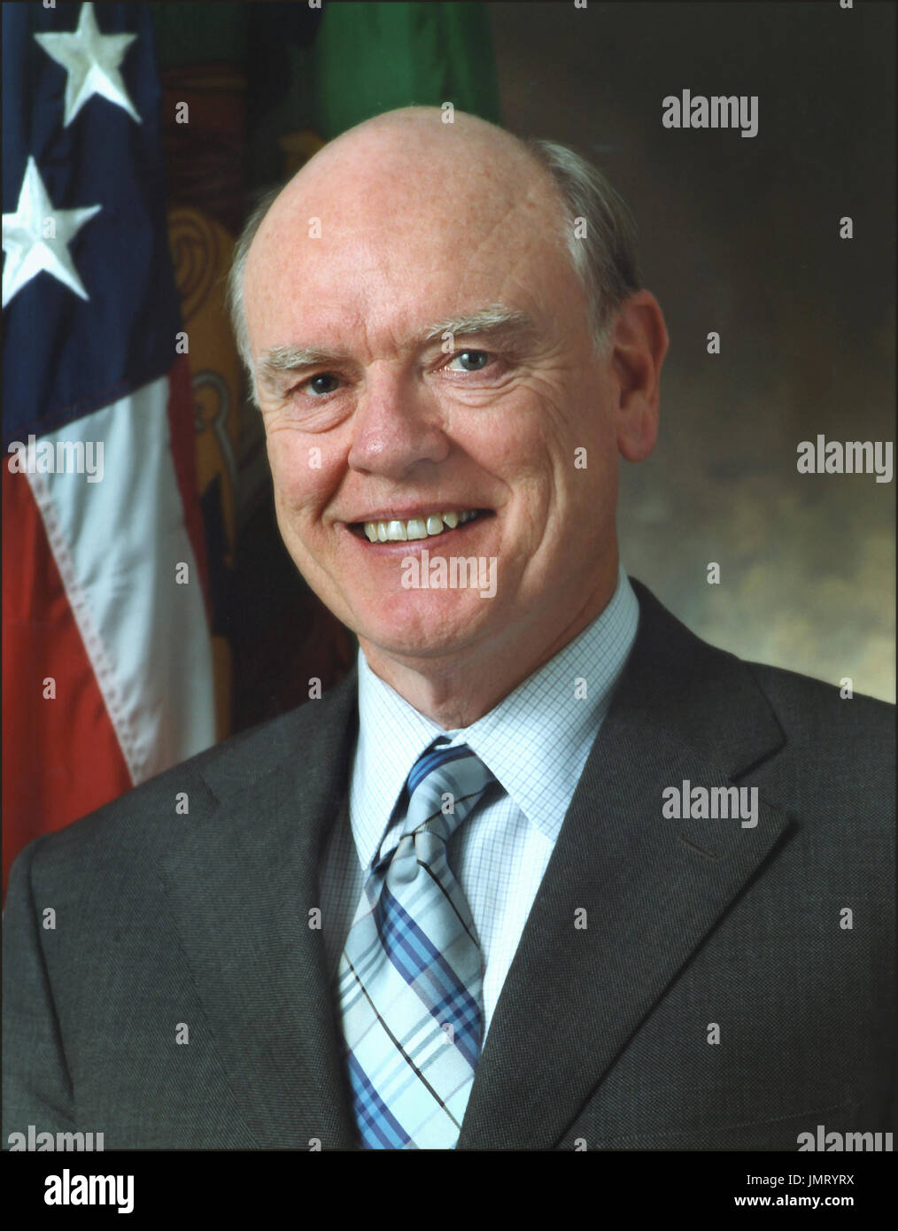 Washington, D.C. - OFFICIAL PORTRAIT OF TREASURY SECRETARY JOHN W. SNOW ...