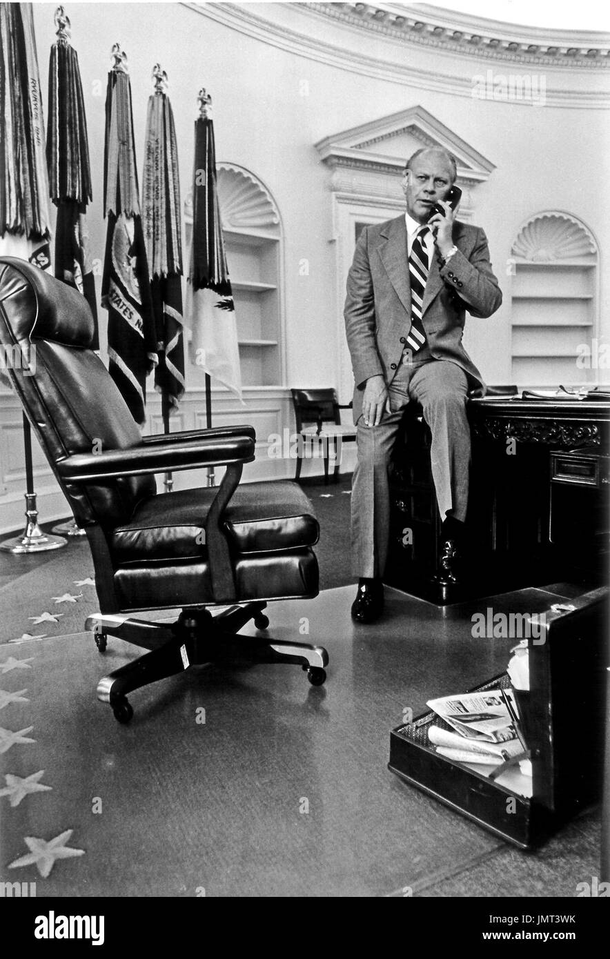 From behind his desk in the Oval Office in the White House in ...