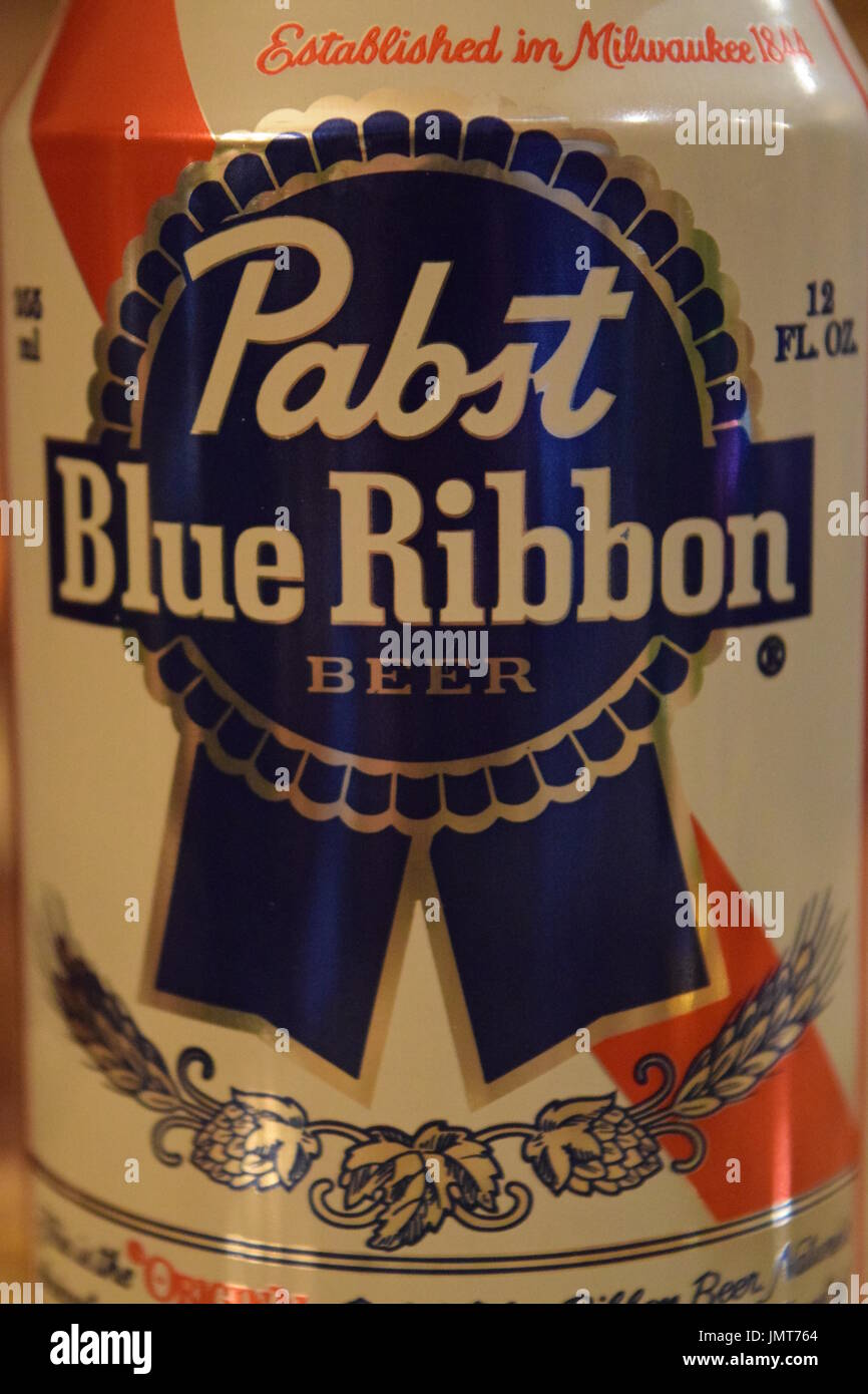 Pabst blue ribbon beer hi-res stock photography and images - Alamy