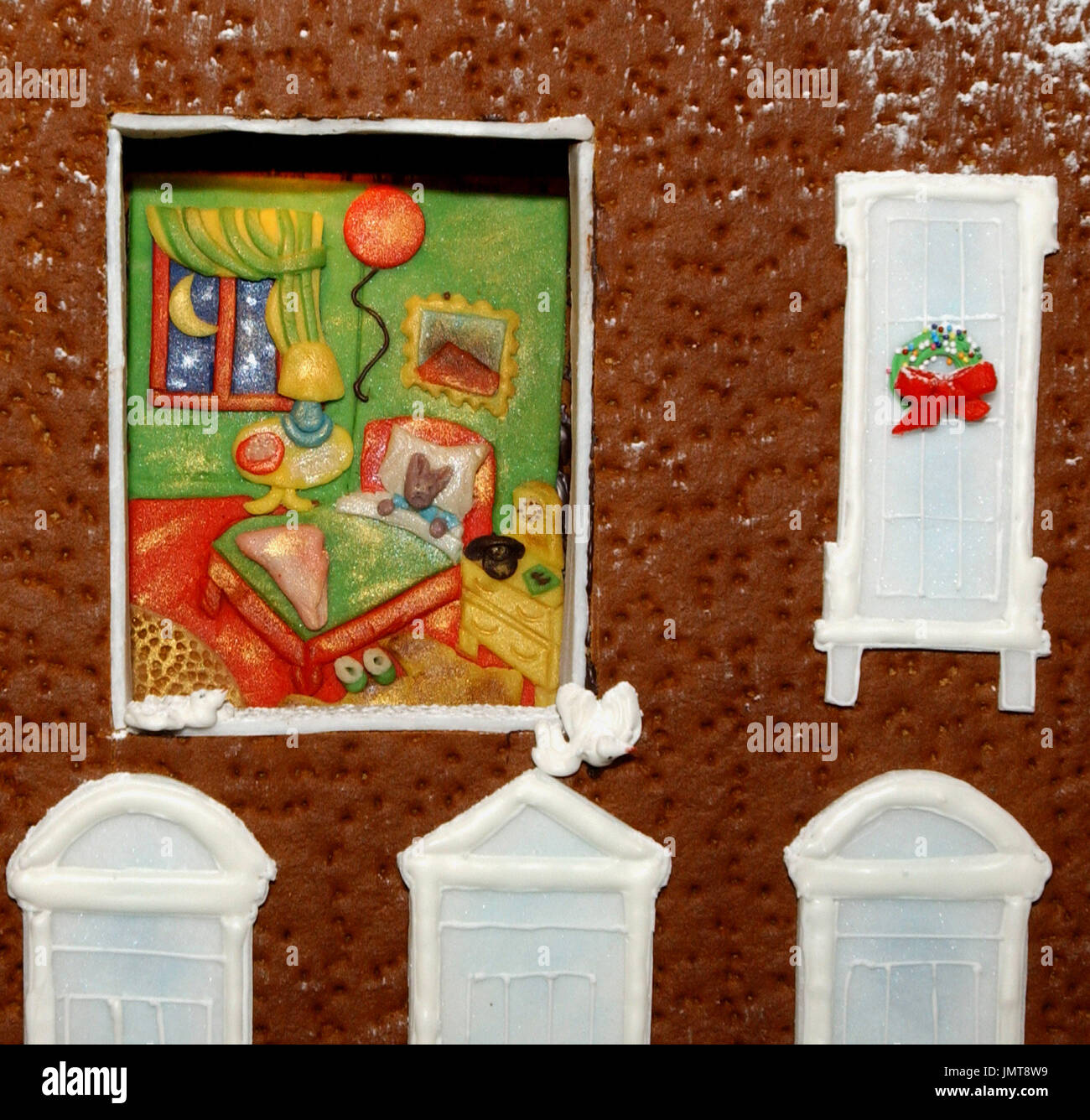 The window scene from "Goodnight Moon" is part of the Gingerbread House ...