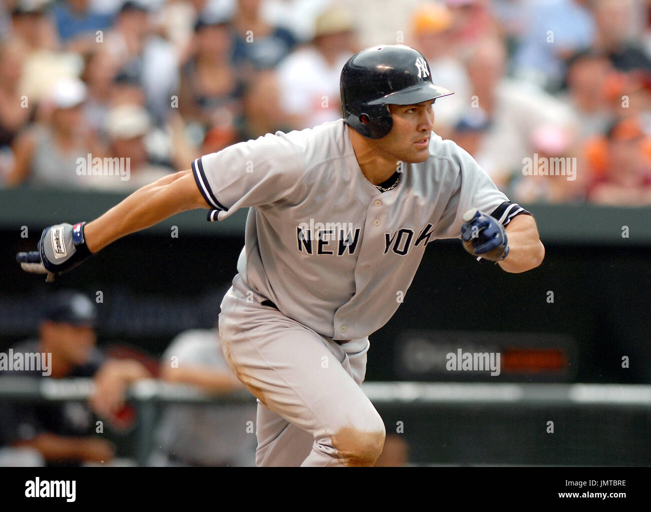 Baltimore, MD - July 29, 2007 -- New York Yankee left fielder Johnny ...