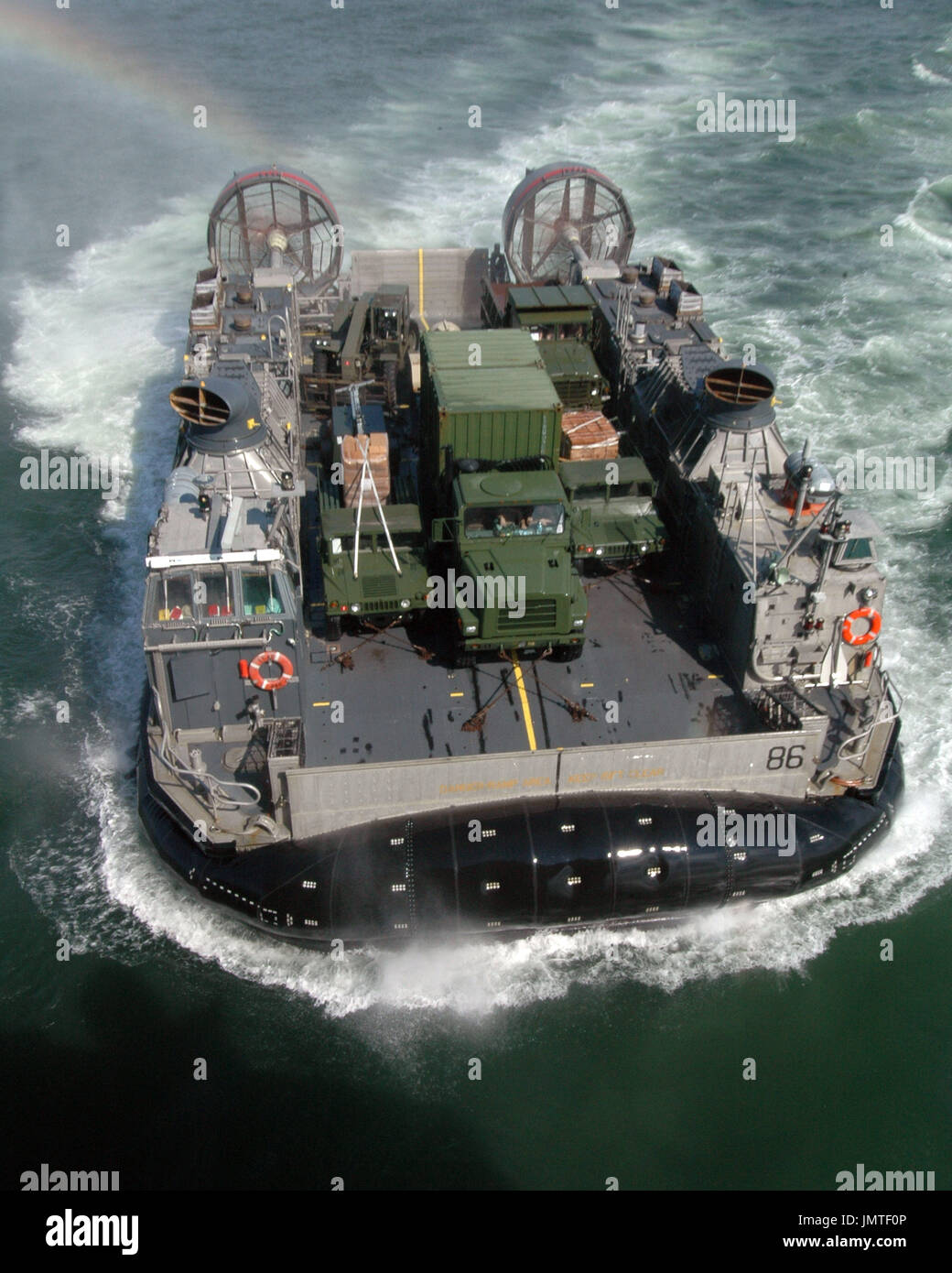 Atlantic Ocean - August 31, 2005 -- A Landing Craft, Air Cushion (LCAC ...