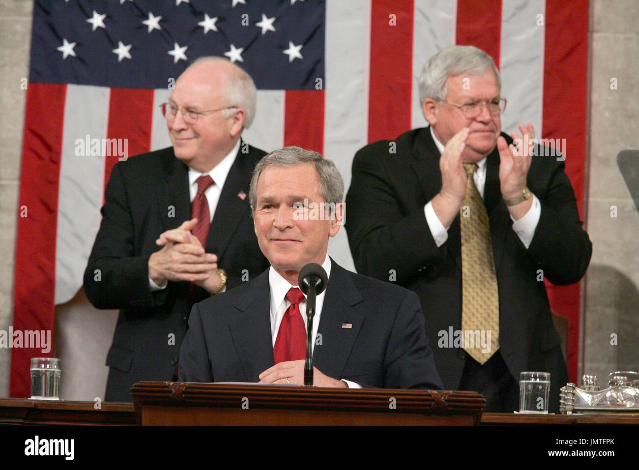 United States President George W. Bush delivers his State of the Union ...