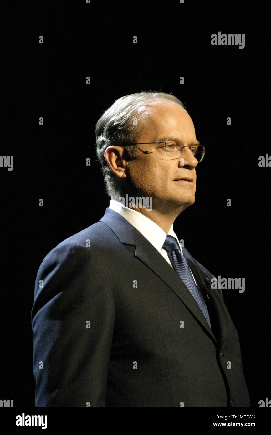 Actor Kelsey Grammar emcees the "Saluting Those Who Serve" inaugural ...