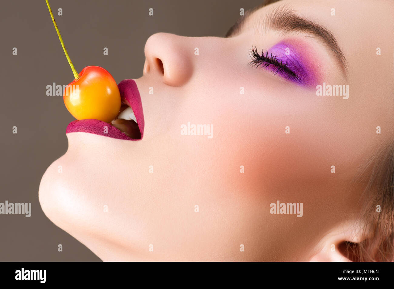 Cherry Lips Stock Photos & Cherry Lips Stock Images - Alamy
