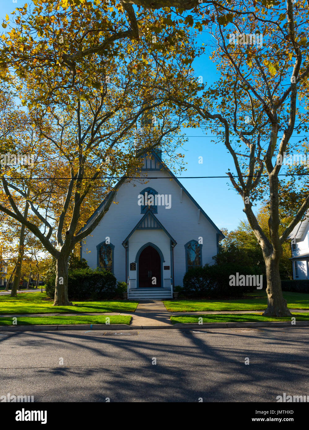 Grace and holy trinity cathedral hi-res stock photography and images ...