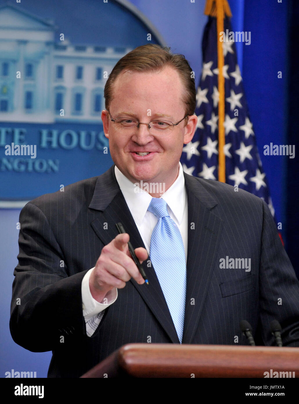 Washington, DC - January 22, 2009 -- White House Press Secretary Robert ...