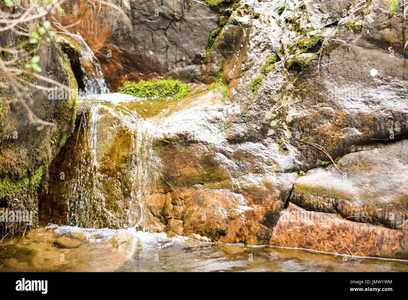 water falling from the rocks Stock Photo - Alamy