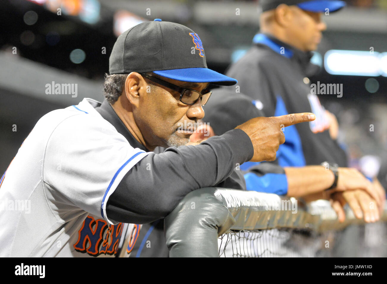 Baltimore, MD - June 16, 2009 -- New York Mets manager Jerry Manuel (53 ...