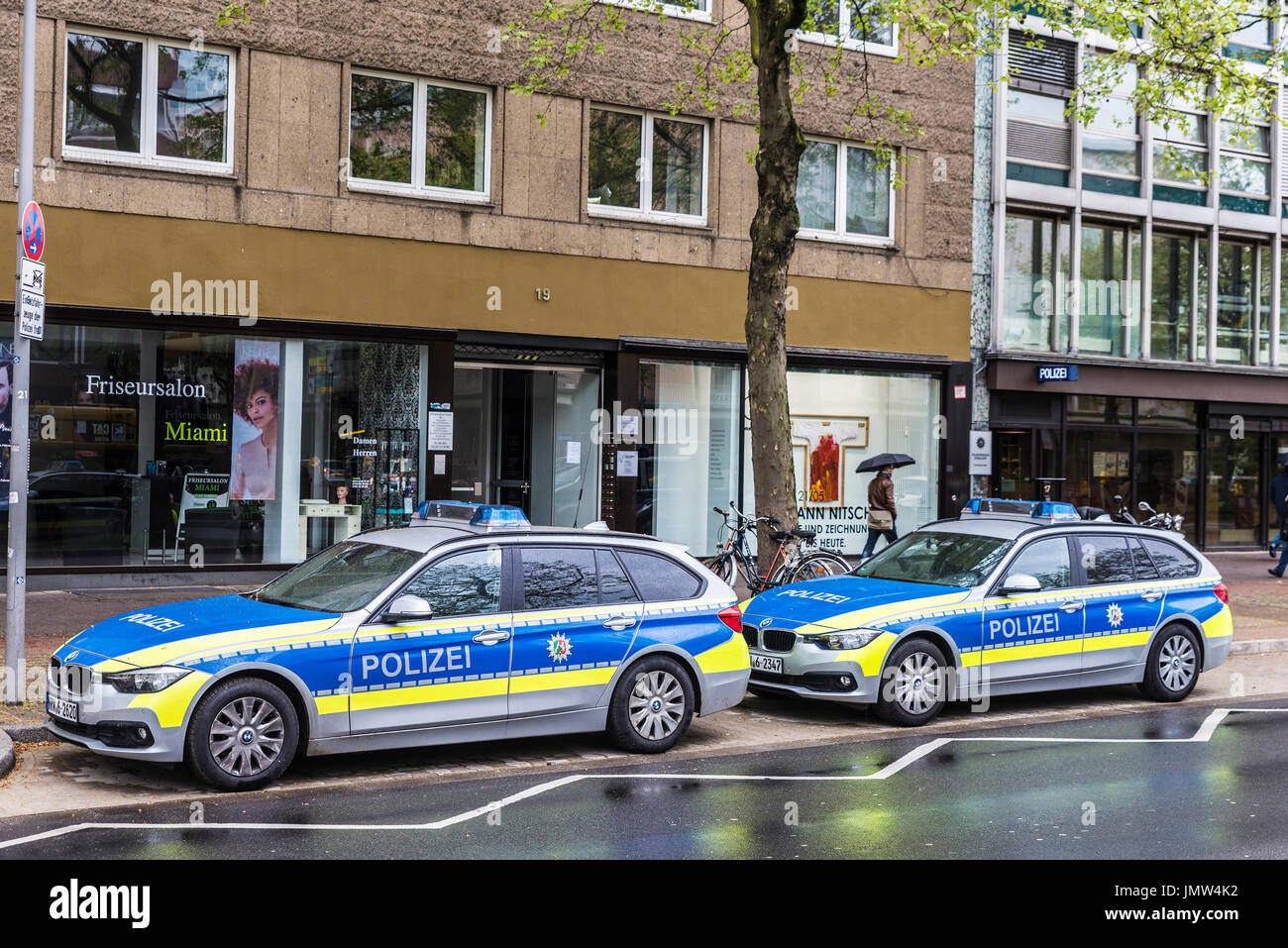 Bmw police cars hi-res stock photography and images - Alamy
