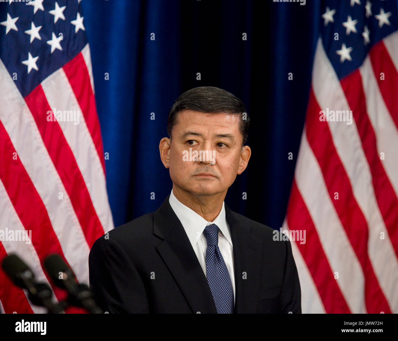 Chicago, IL - December 7, 2008 -- Retired Army General Eric K. Shinseki ...