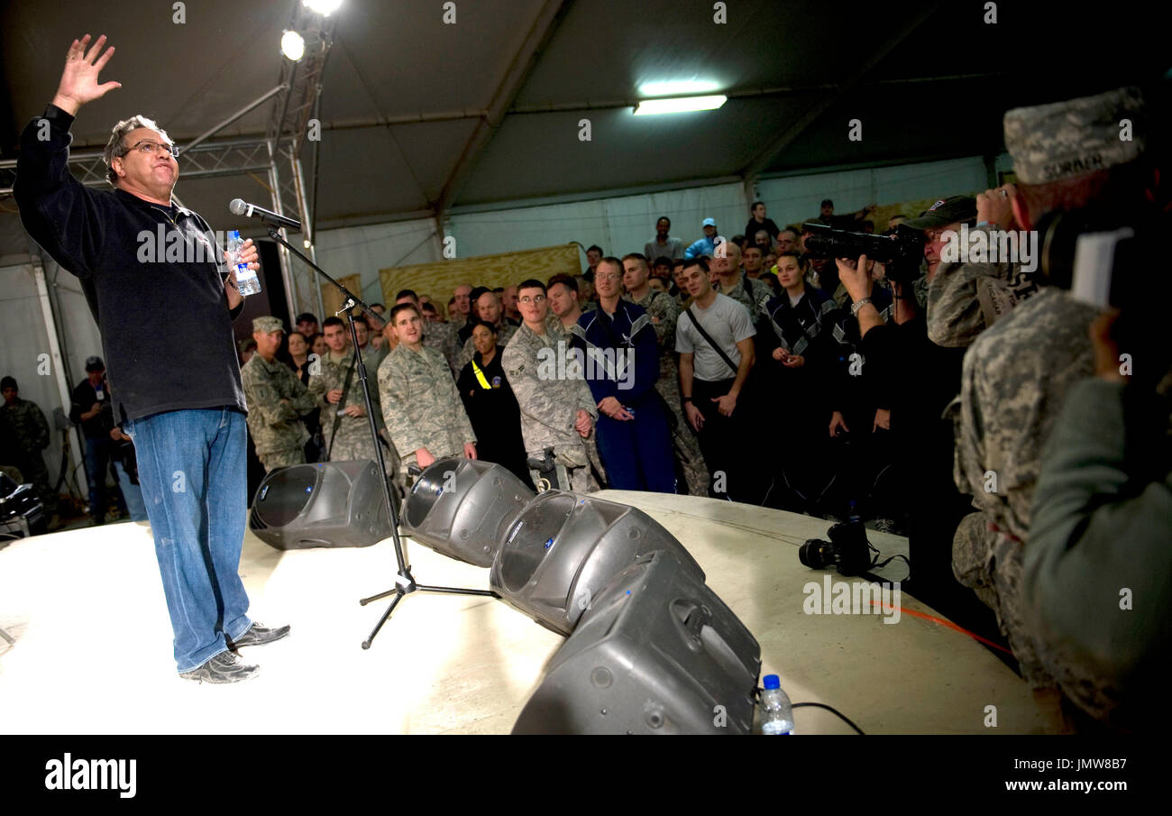 Kandahar, Afghanistan - December 17, 2008 -- Comedian Lewis Black ...