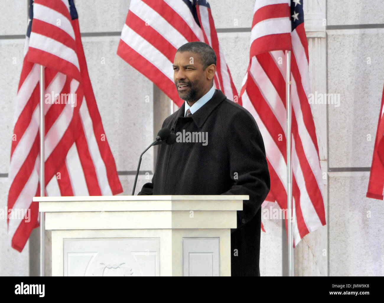 Washington, DC - January 18, 2009 -- Denzel Washington reads a ...