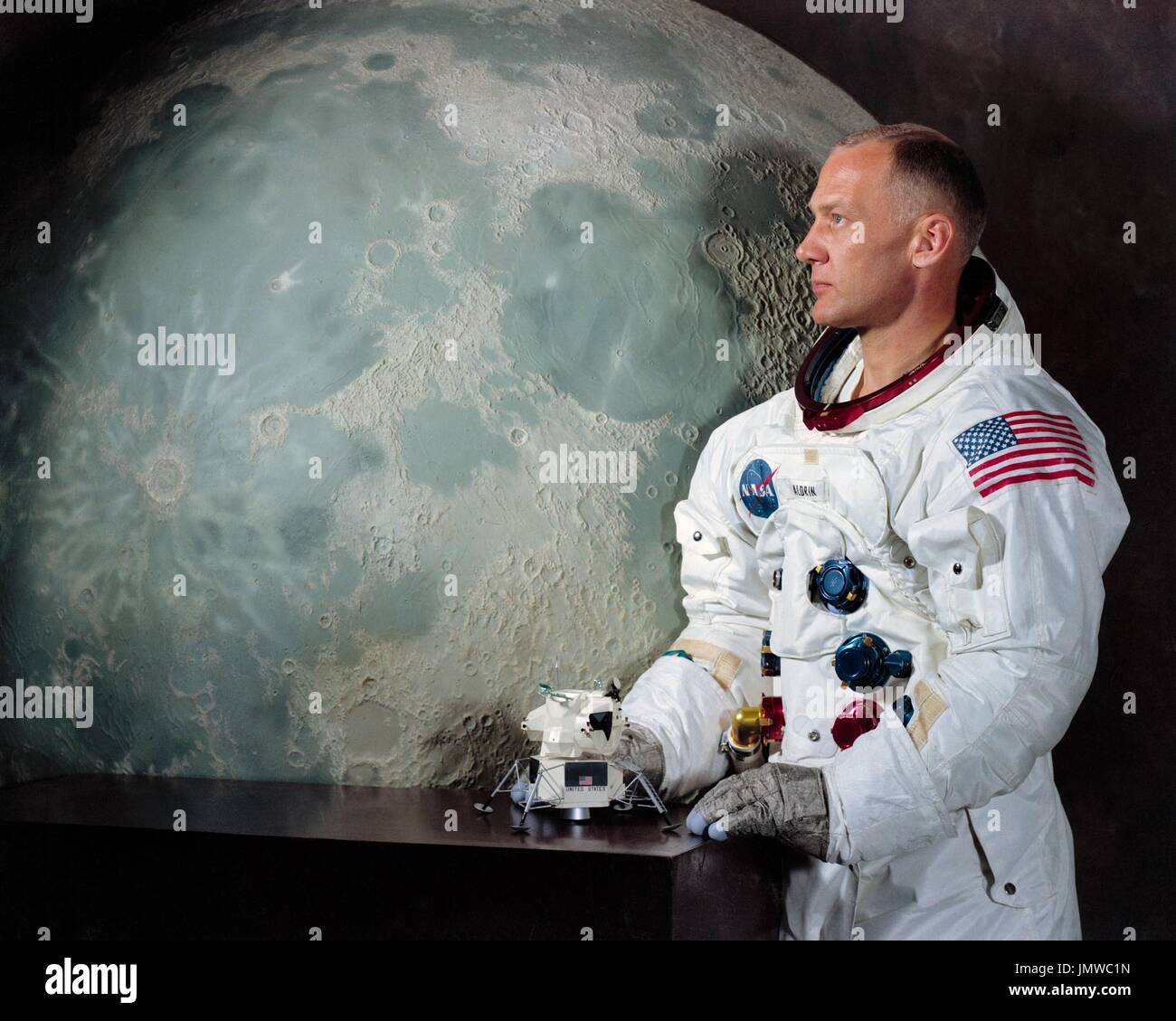 Houston, TX - File photo -- Alternate portrait of Edwin E. "Buzz ...