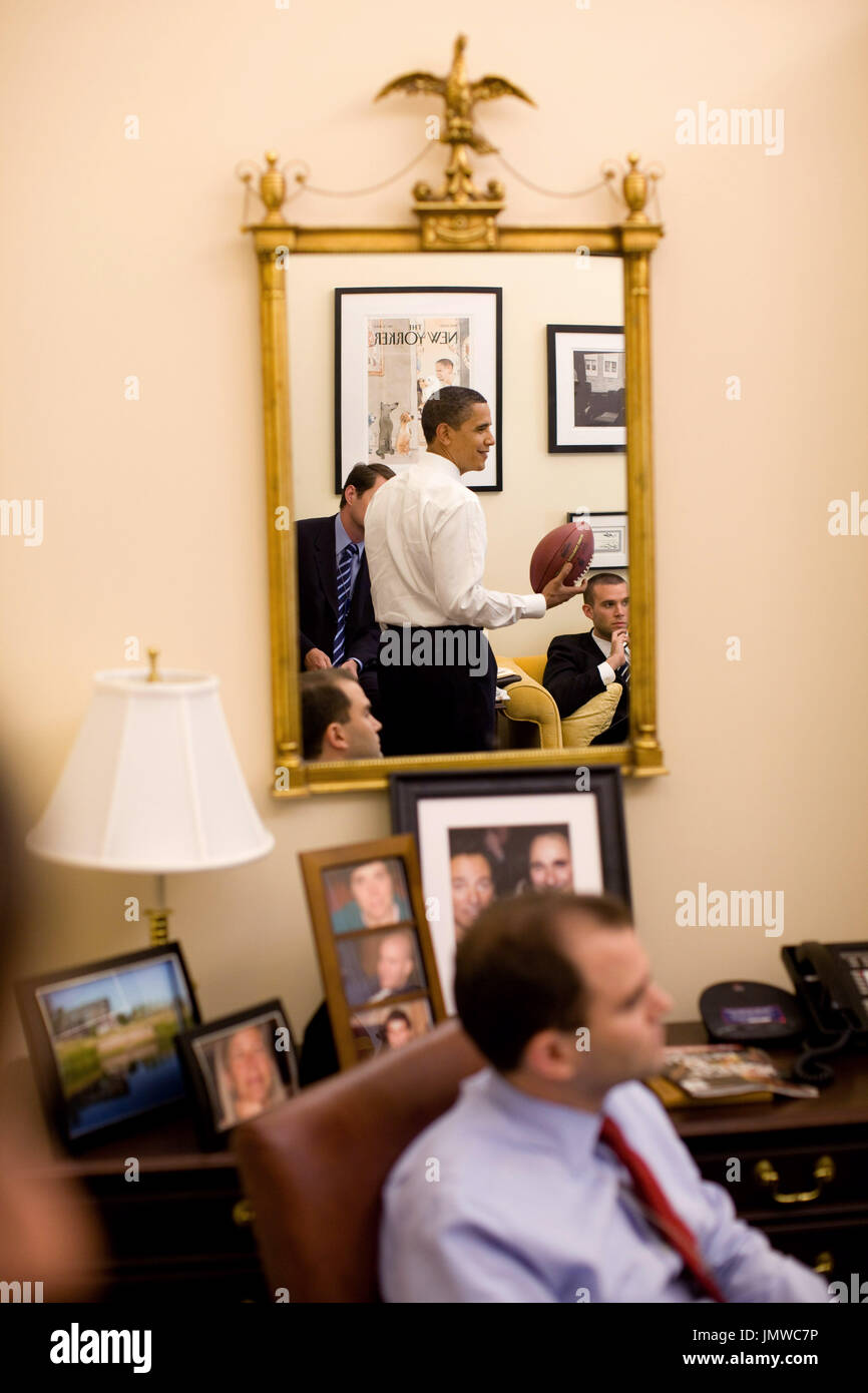 Washington, DC - May 21, 2009 -- United States President Barack Obama ...