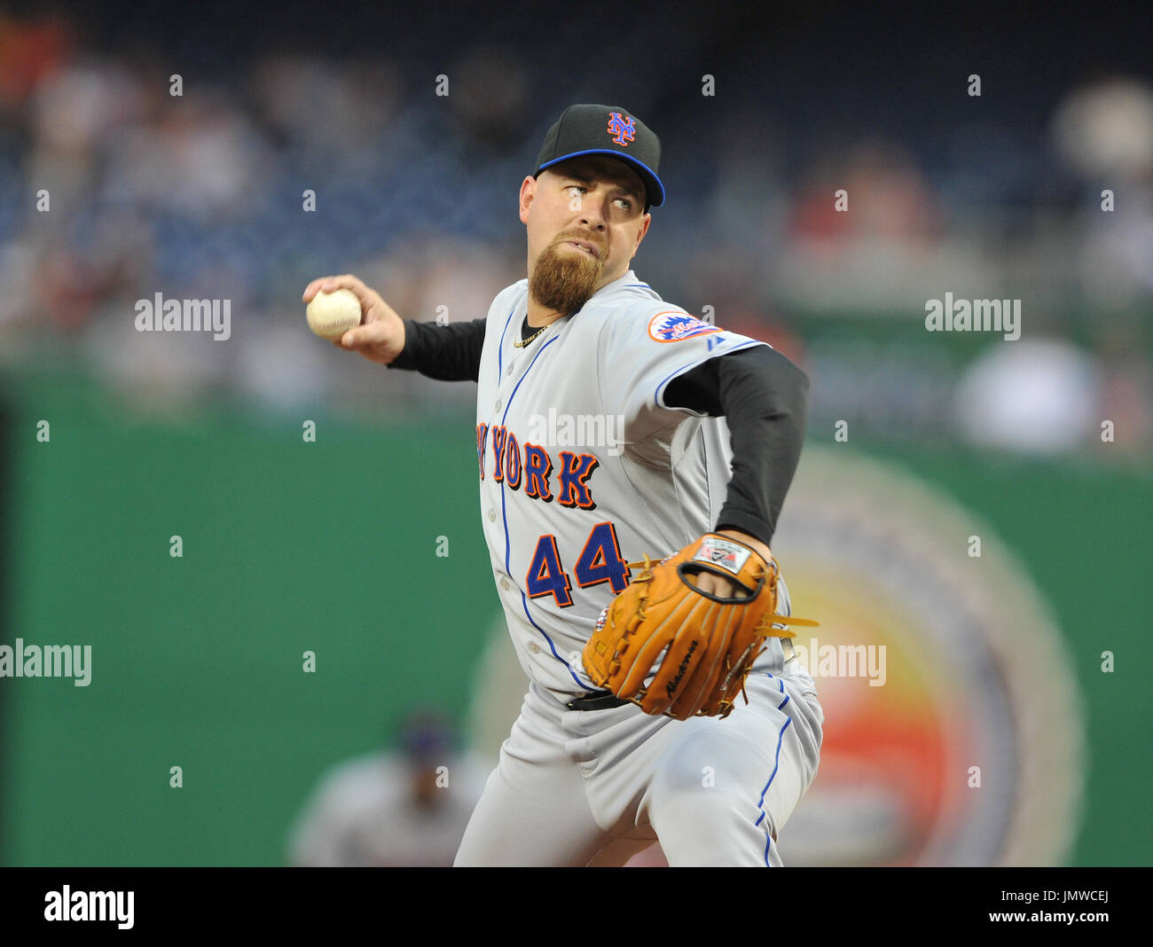 Washington, D.C. - June 5, 2009 -- New York Mets pitcher Tim Redding ...