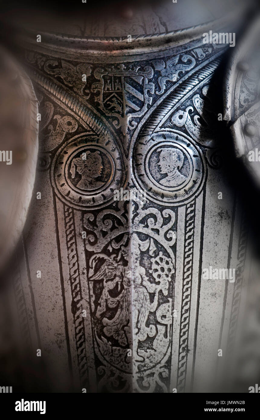 Breastplate armour hi-res stock photography and images - Alamy