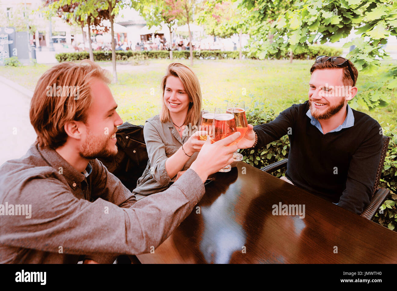 Clanging glasses hi-res stock photography and images - Alamy