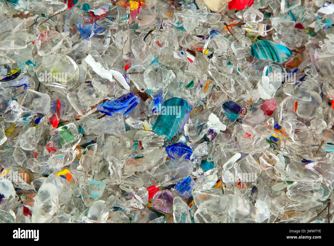 Smashed glass pieces hi-res stock photography and images - Alamy