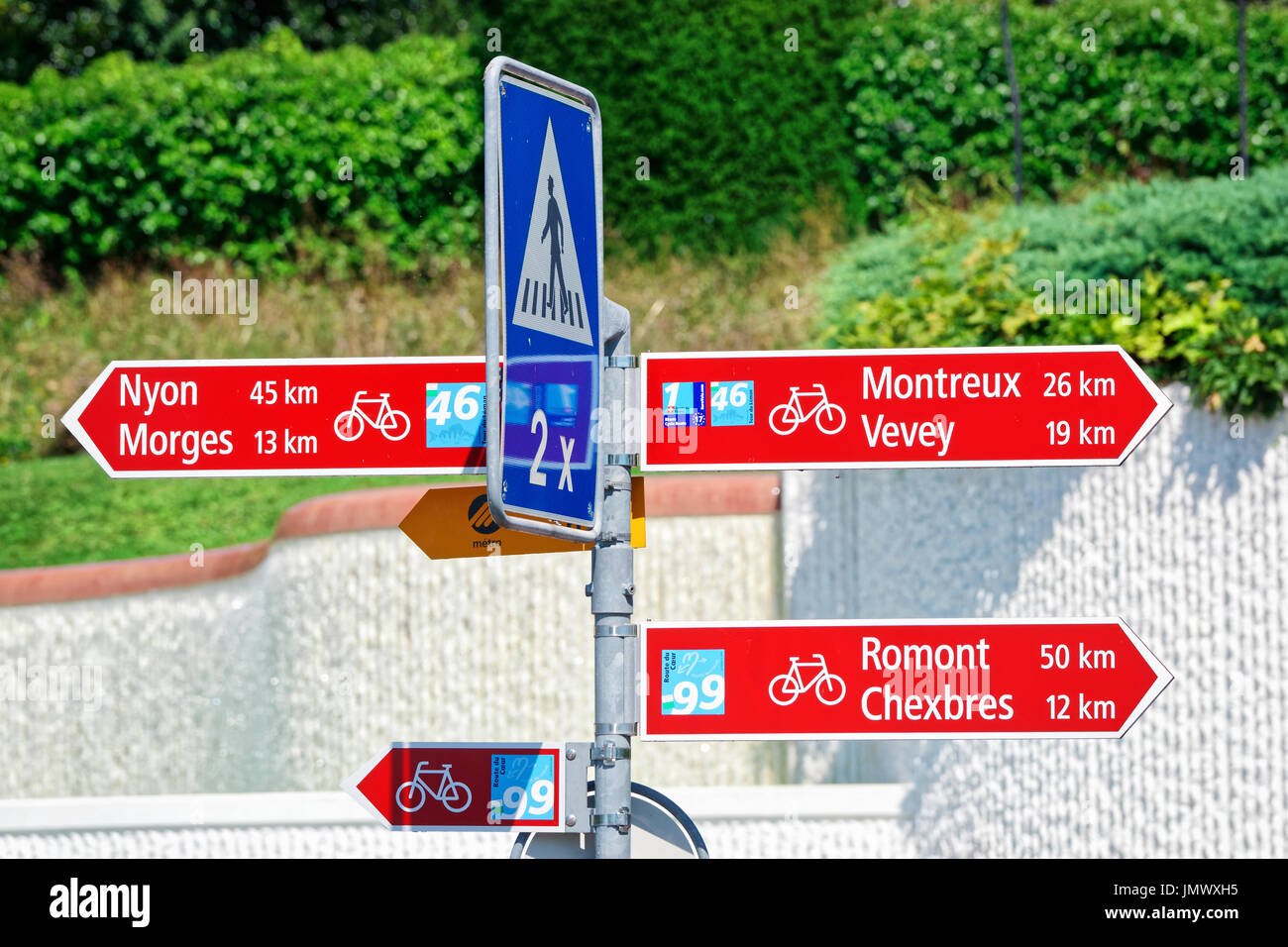 Lausanne switzerland road sign hi-res stock photography and images - Alamy