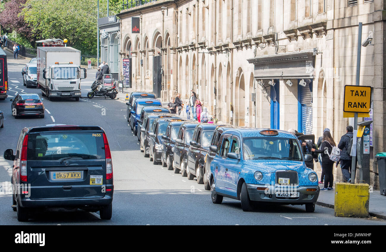 London Taxi Co High Resolution Stock Photography and Images - Alamy