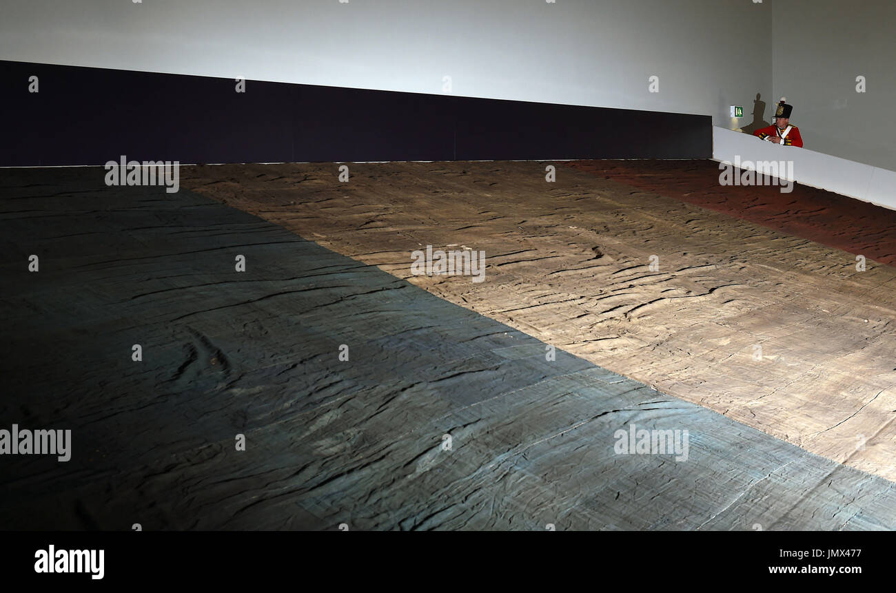 An early French Tricolour Ensign captured from French warship Le ...