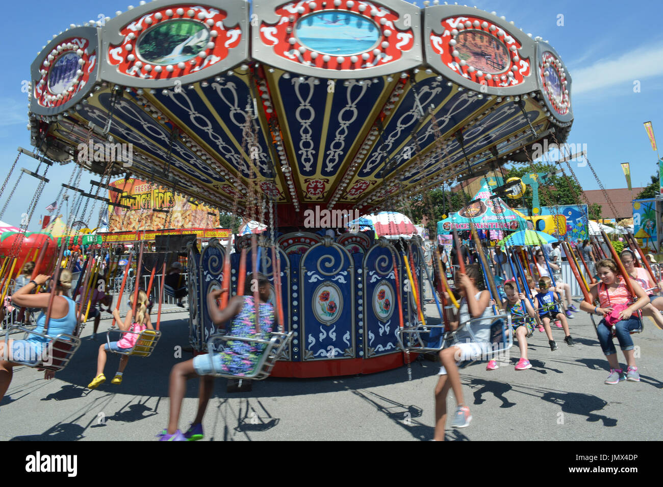 State fair merry go round hi-res stock photography and images - Alamy