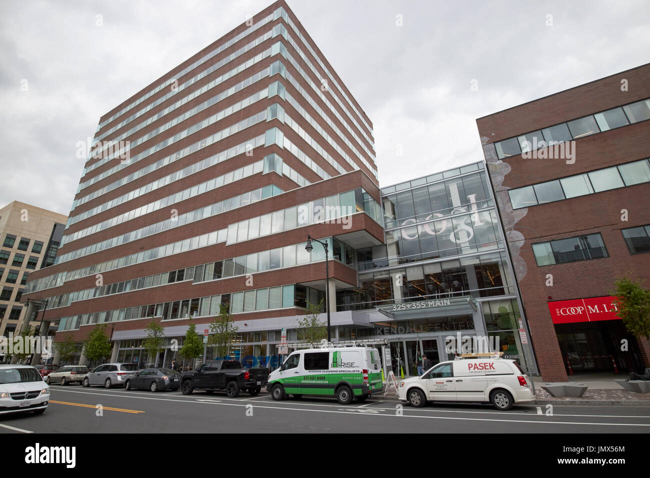 the kendall center at MIT massachusetts institute of technology Boston ...