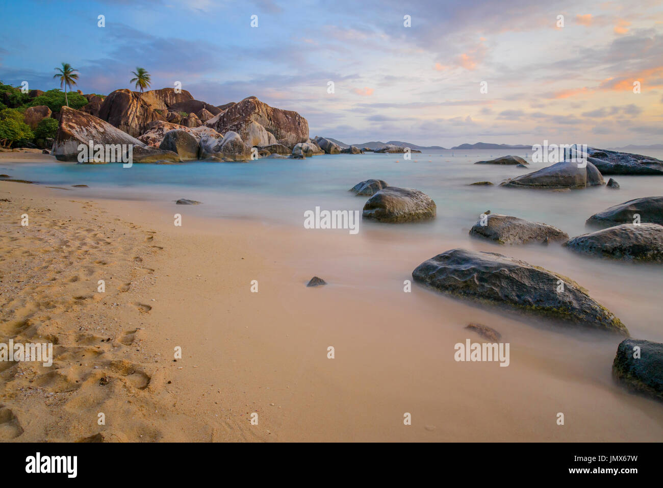 Spring Bay with boulder by The Baths, The Baths, Spring Bay, Virgin ...