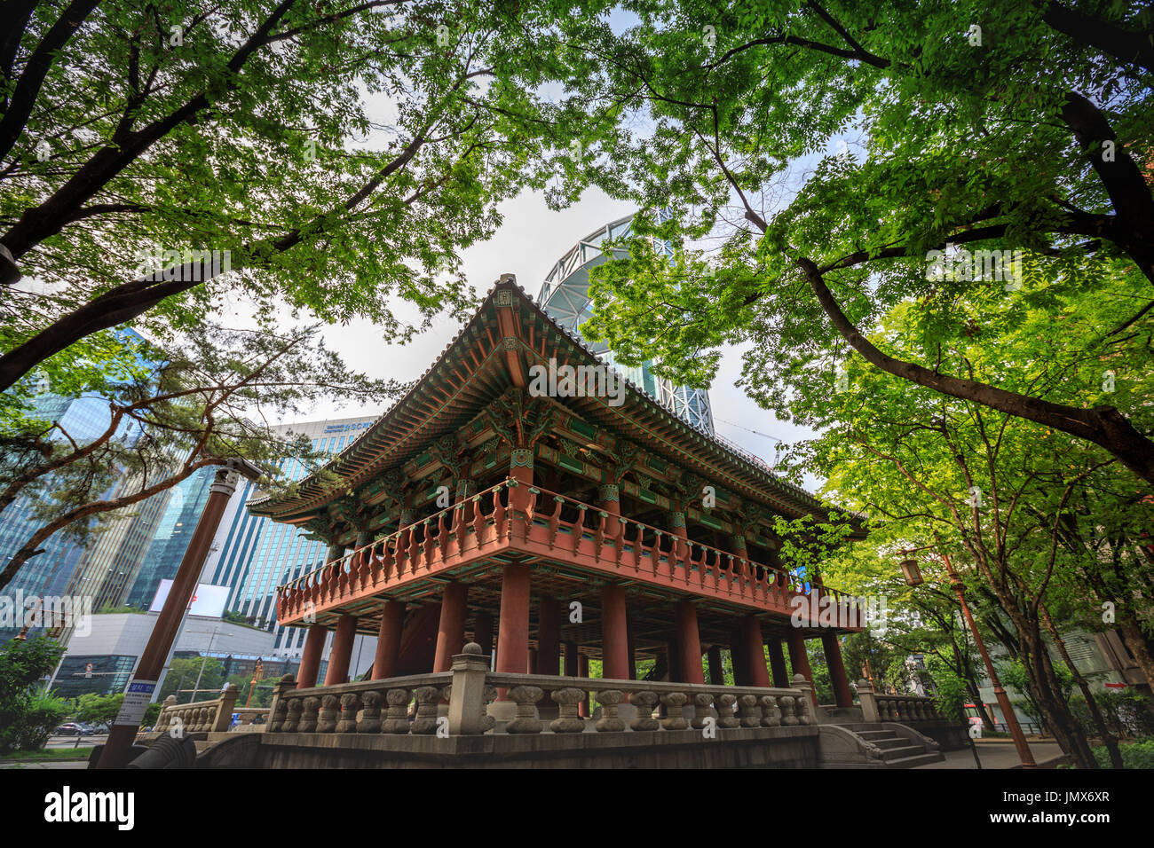Bosingak Bell Pavilion on Jun 19, 2017 in Seoul city, South Korea ...