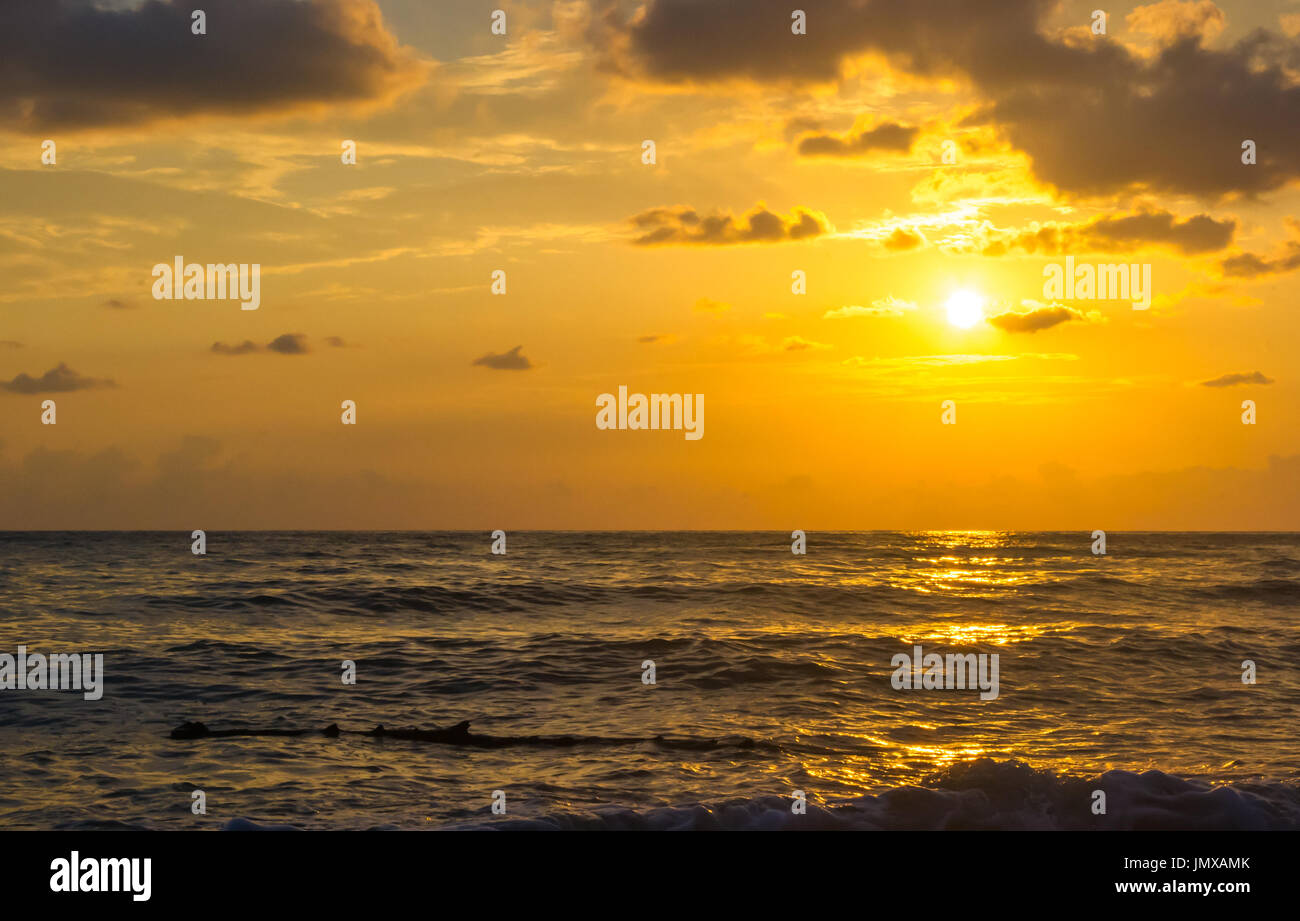 Summer sea sunset, the sun, waves and clouds, beautiful dramatic ...