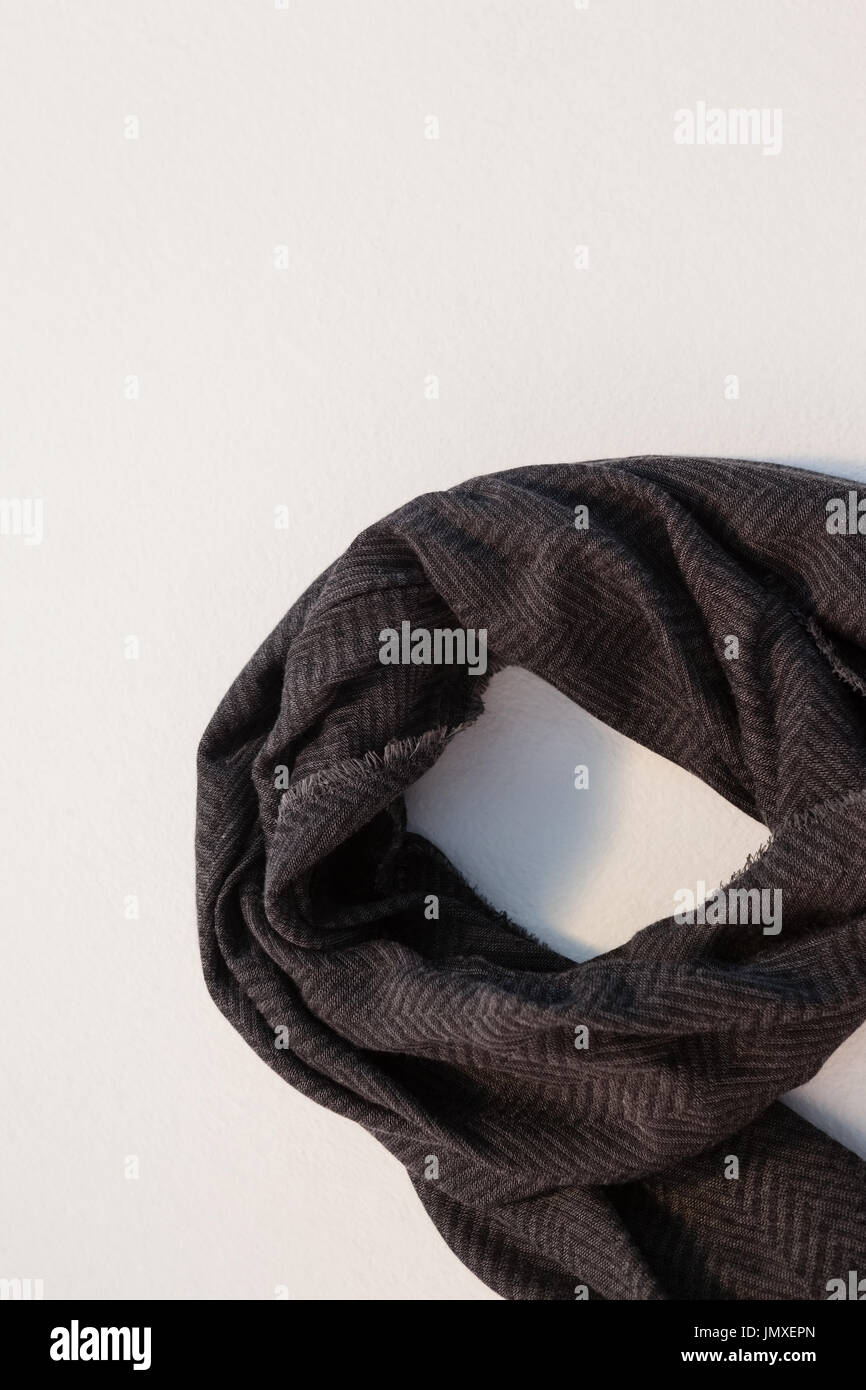 Wooly scarf hi-res stock photography and images - Alamy