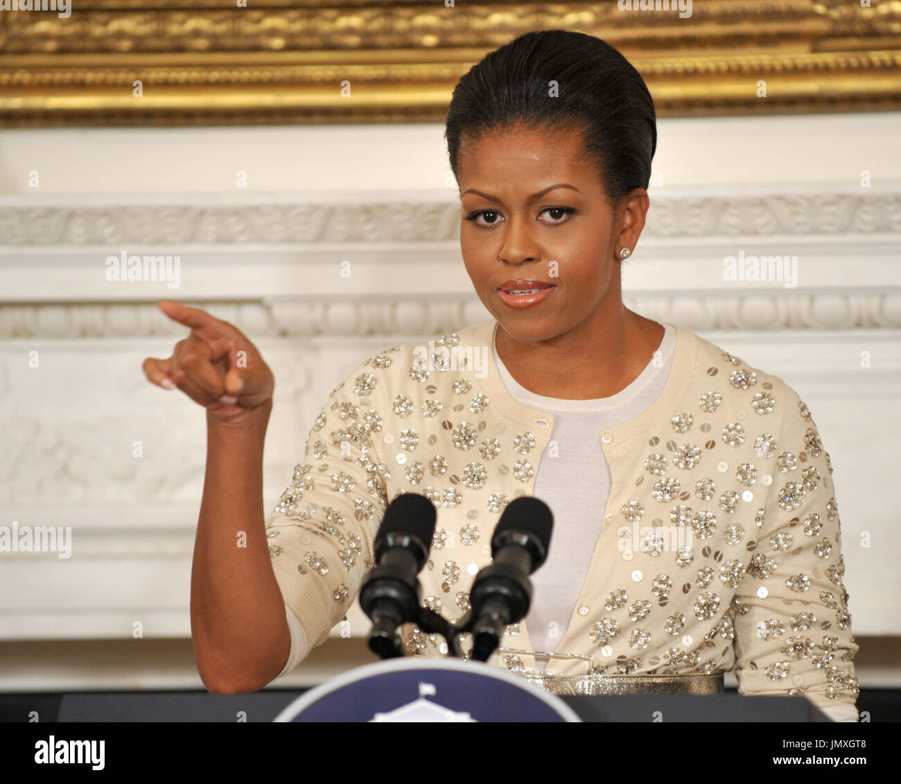 Washington, DC - November 24, 2009 -- First lady Michelle Obama makes ...