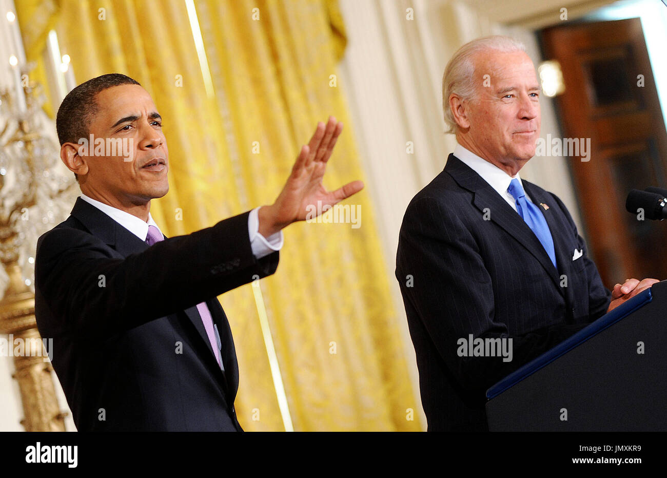 United States President Barack Obama and Vice President Joe Biden greet ...