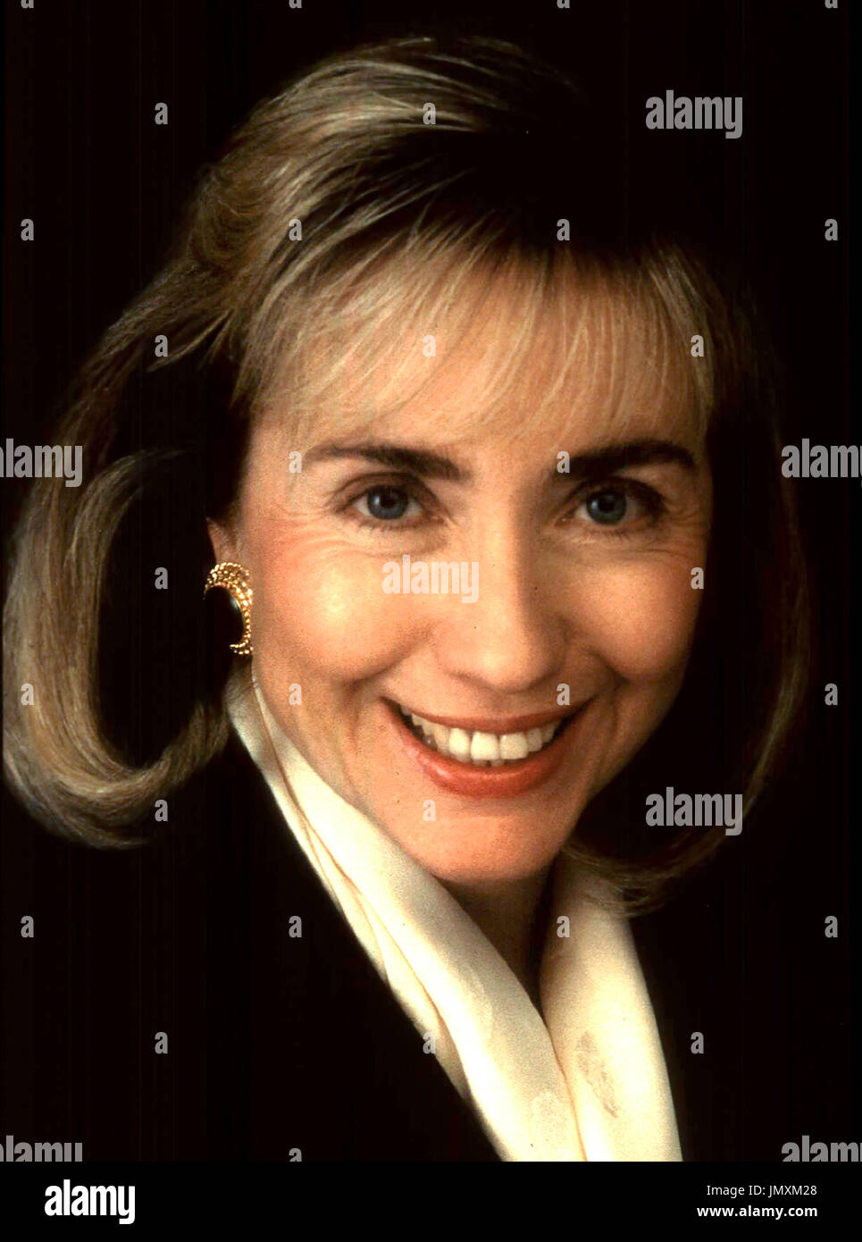 Washington, DC - (FILE) -- "Official" Portrait of First Lady Hillary ...