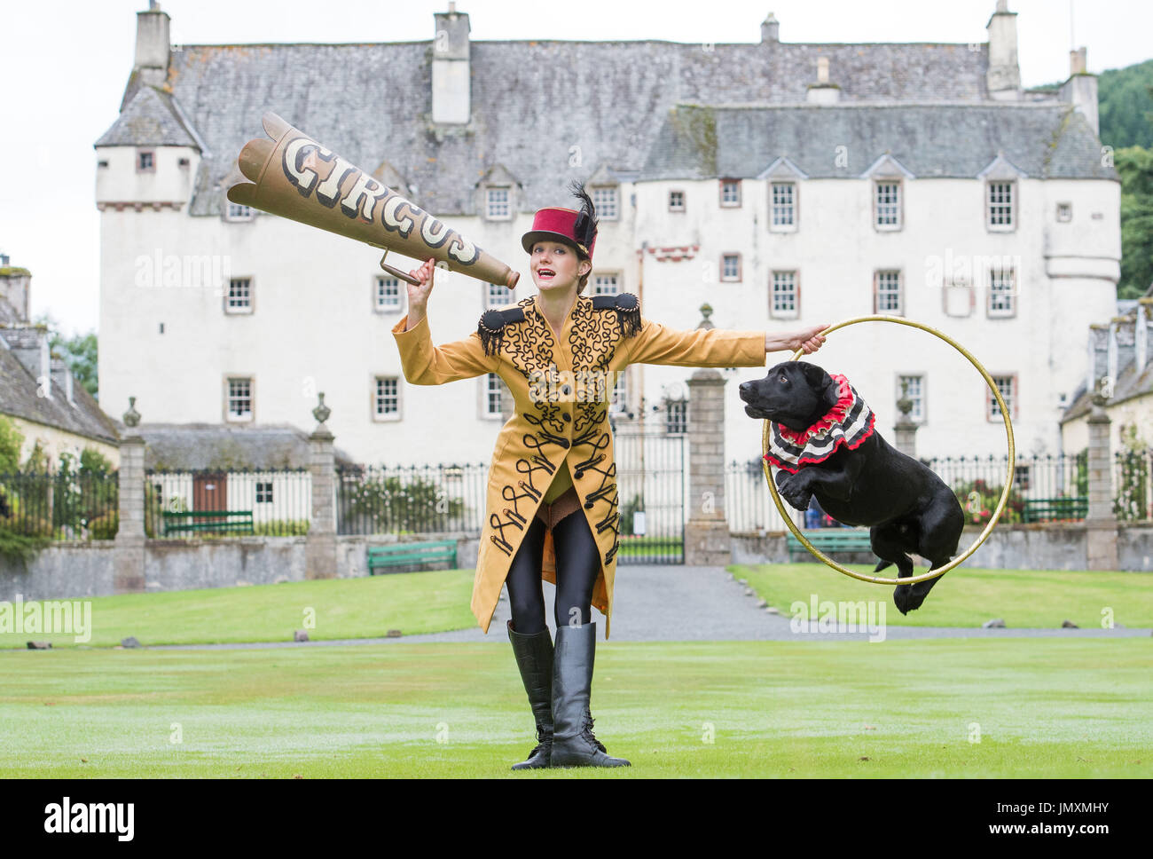 Picture: Ring Master Bethany Martin and her dogs Moscow the Northern ...
