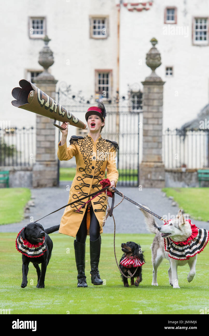 Picture: Ring Master Bethany Martin and her dogs Moscow the Northern ...